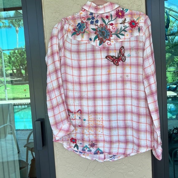 Johnny Was | Tops | Johnny Was Bnwt Gorgeous Embroidered Button Down ...